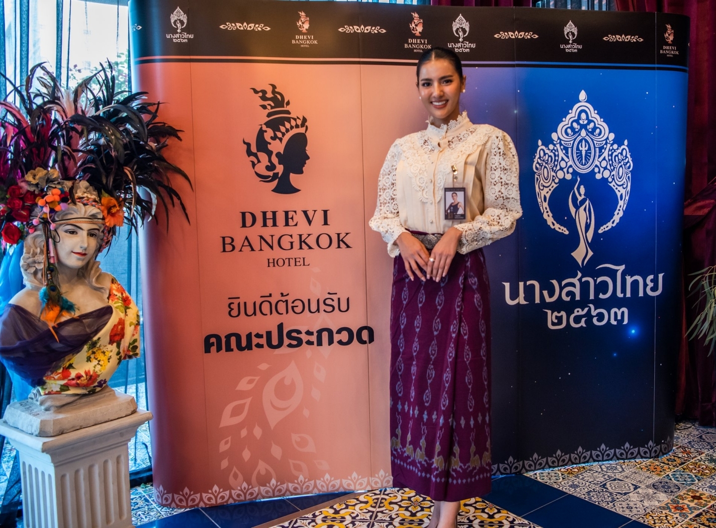 About - Dhevi Bangkok Hotel